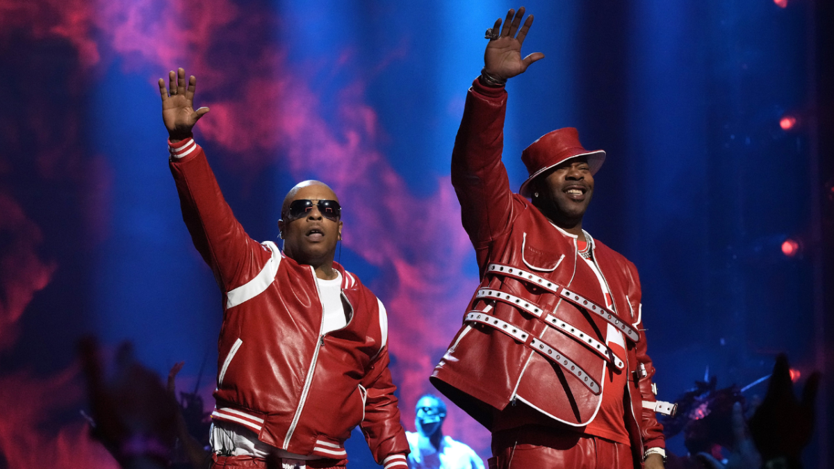 Spliff Star On How Slapping Busta Rhymes Began Their Brotherhood | HipHopDX Spliff Star On How Slapping Busta Rhymes Began Their Brotherhood | HipHopDX