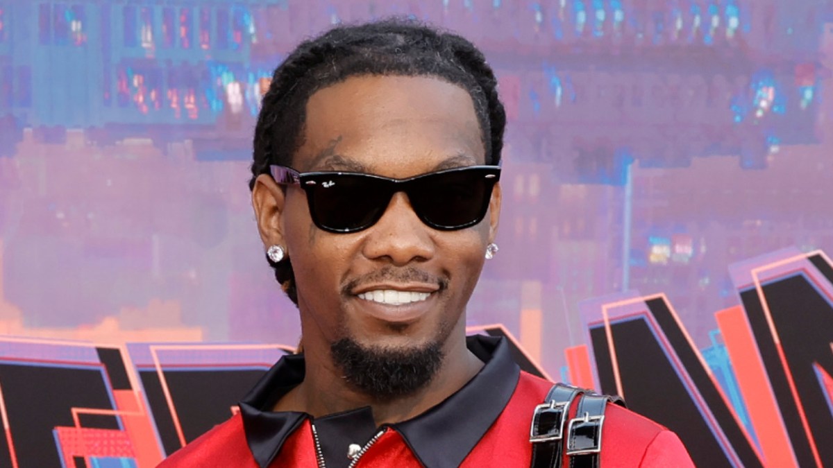 Offset & Sons Channel Michael Jackson On ‘Spider-Man’ Red Carpet | HipHopDX Offset & Sons Channel Michael Jackson On ‘Spider-Man’ Red Carpet | HipHopDX