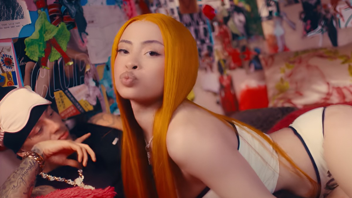 Ice Spice & Central Cee Cozy Up In Bed In 'Did It First' Video | HipHopDX Ice Spice & Central Cee Cozy Up In Bed In 'Did It First' Video | HipHopDX
