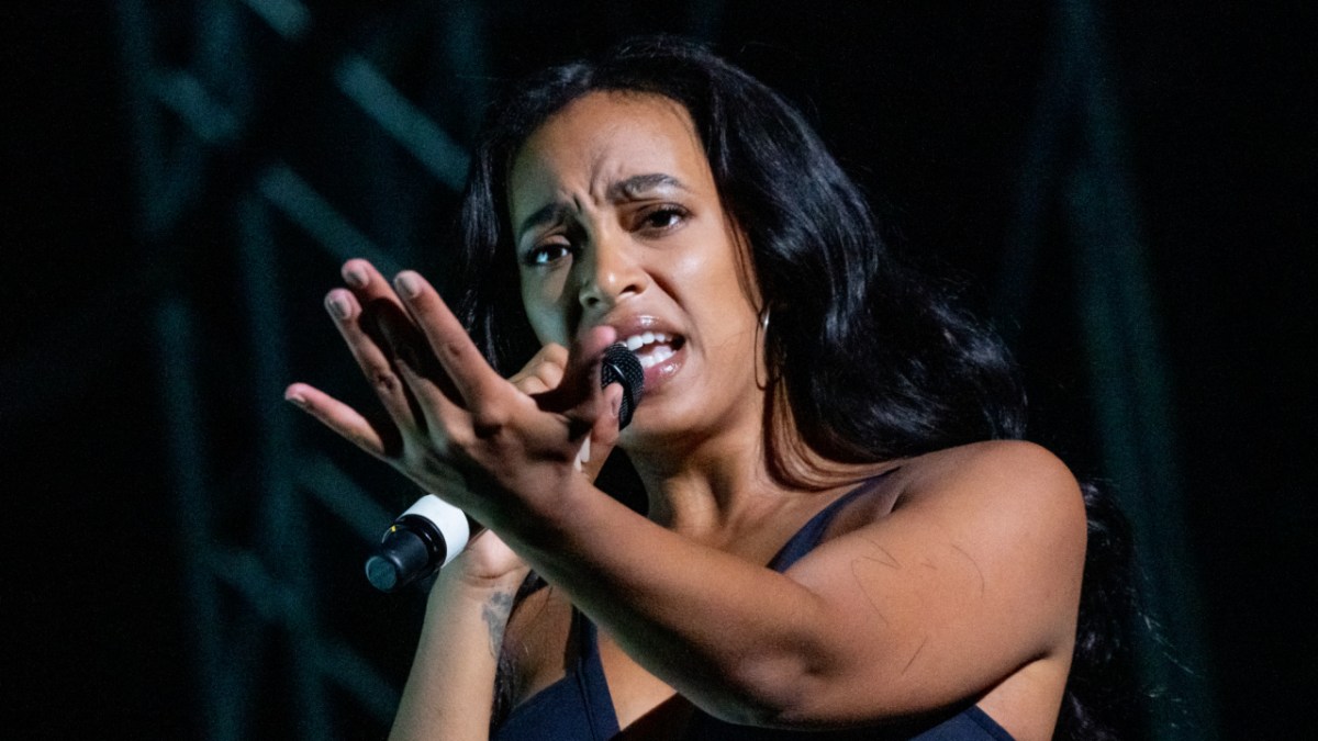 Solange Slams Treatment Of Black Women After Sonya Massey Death | HipHopDX Solange Slams Treatment Of Black Women After Sonya Massey Death | HipHopDX